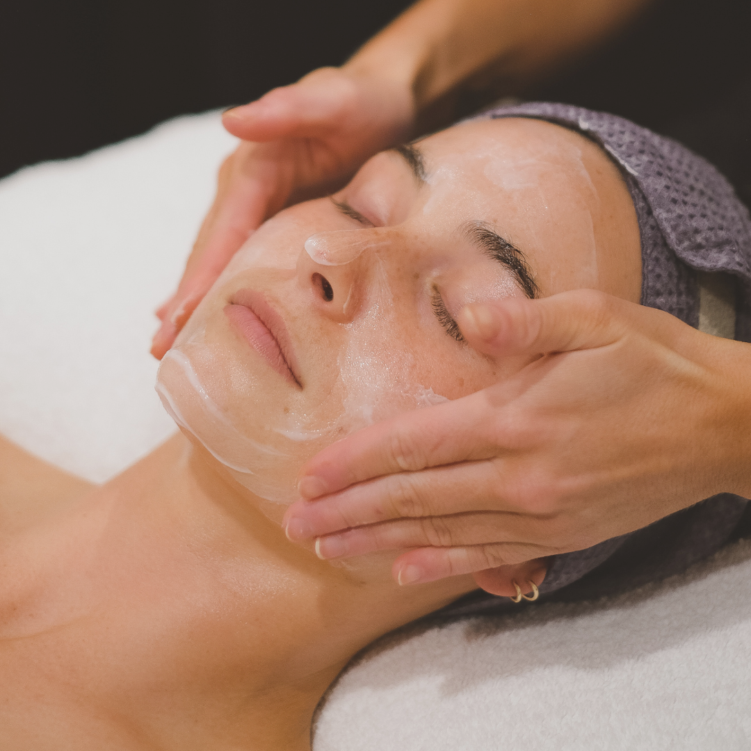 Signature Five Star Facial - 30 Minutes – Five Star Day Spa